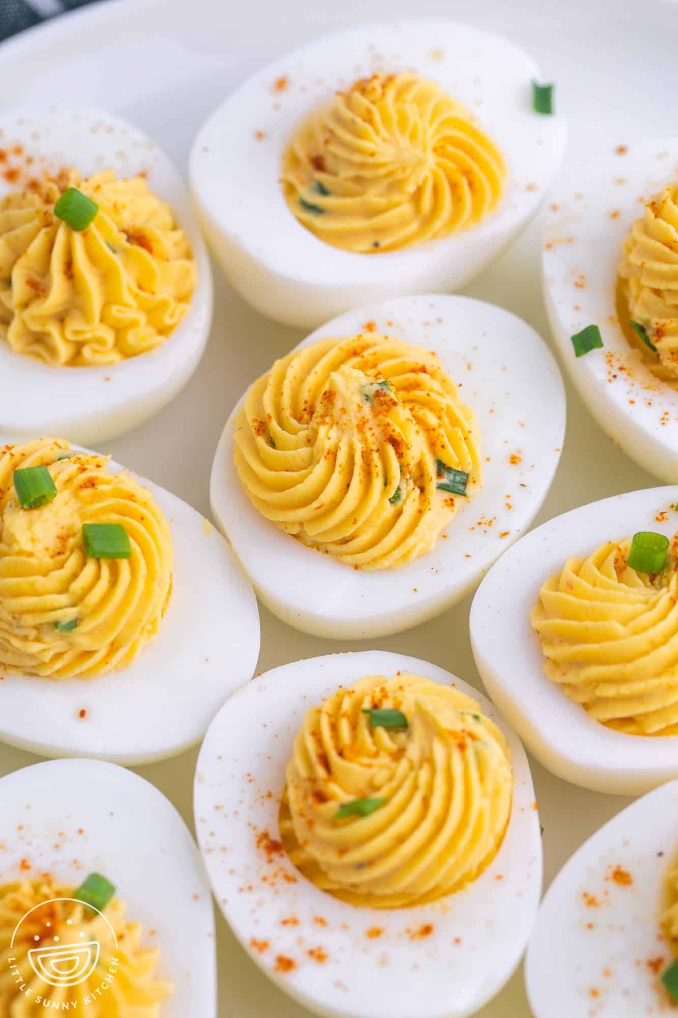 25 Deliciously Unique Deviled Egg Recipes - Easy Mom Meals